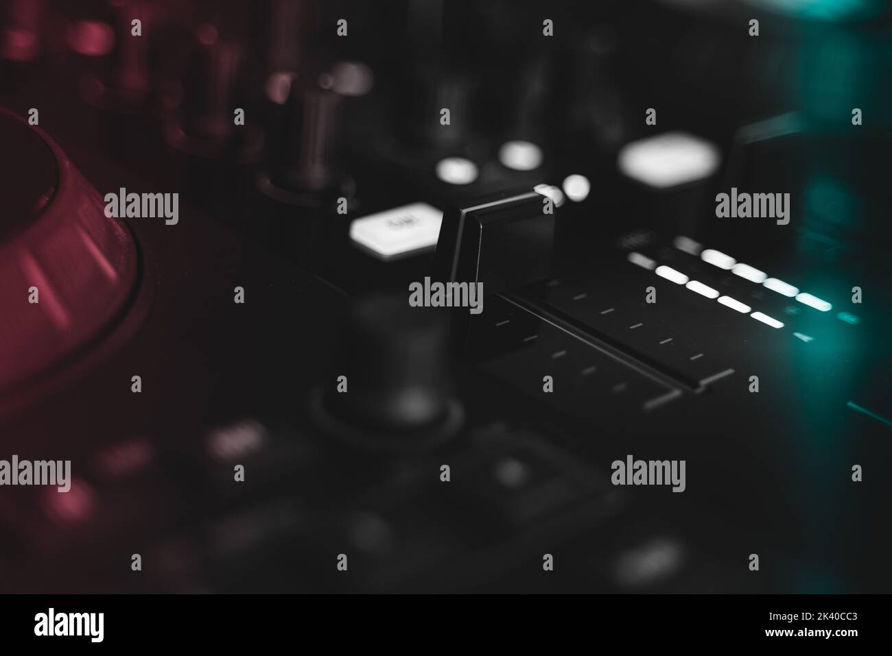 Dj mixers hi-res stock photography and images - Alamy