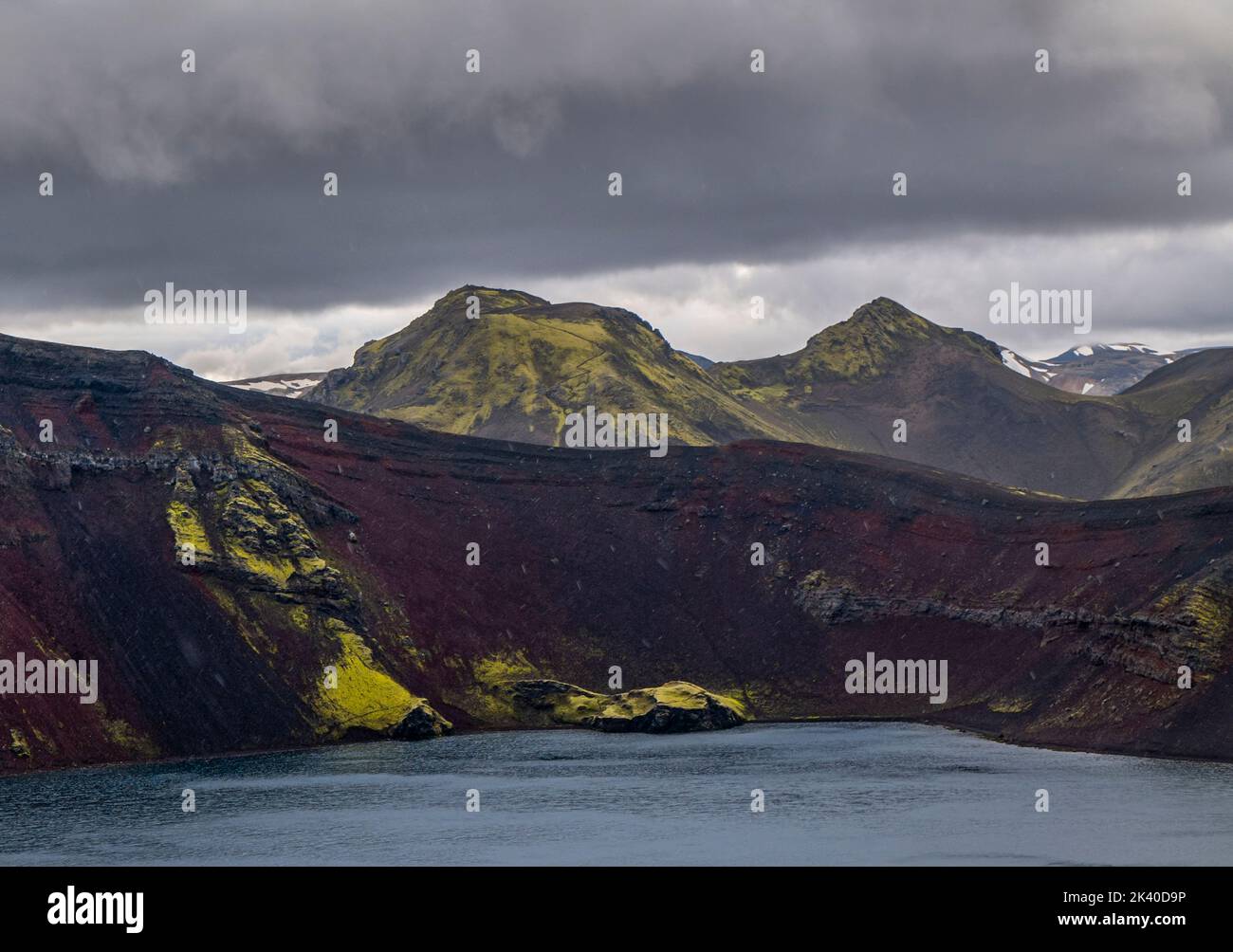 Red volcanic mountains hi-res stock photography and images - Alamy
