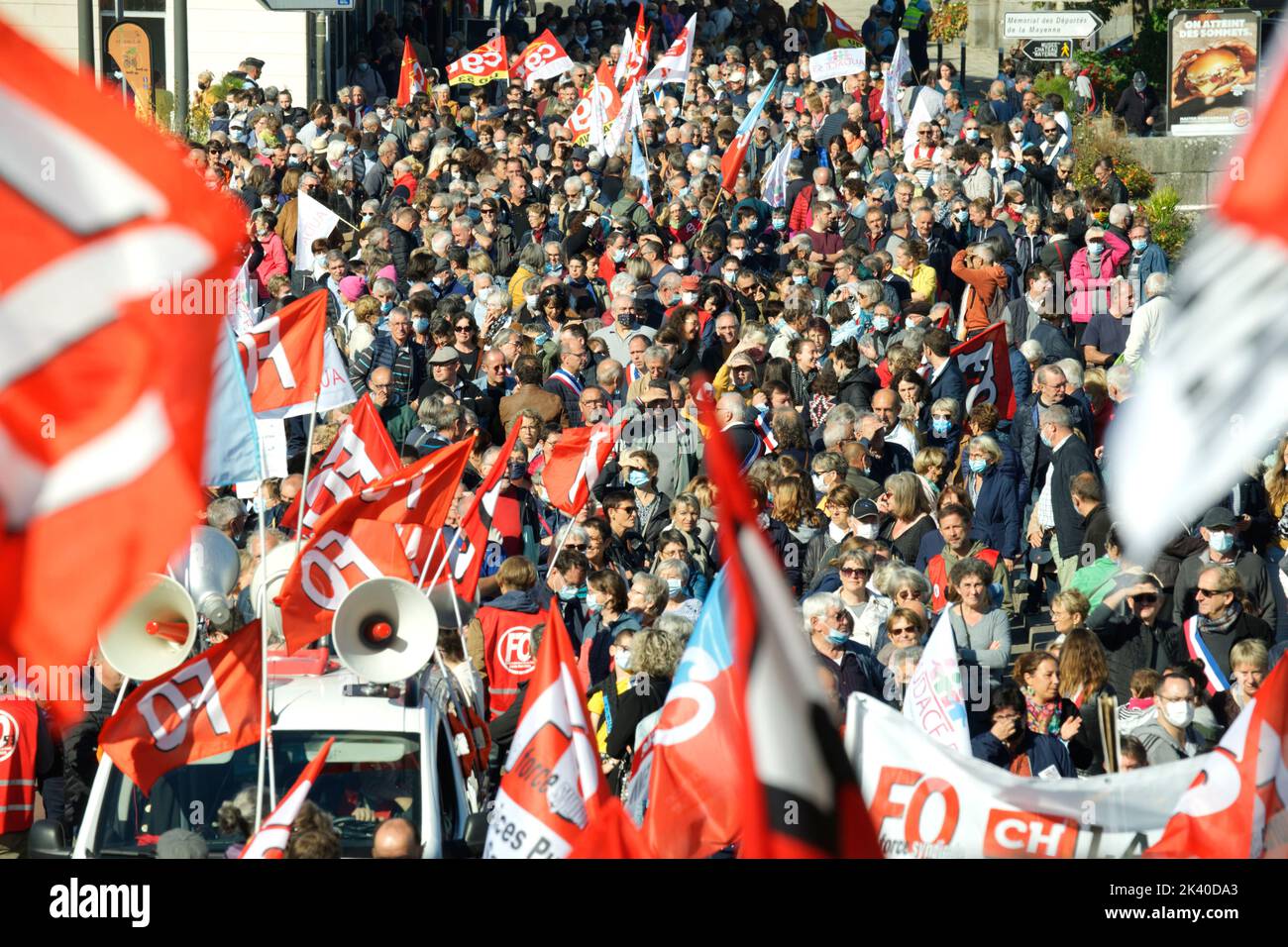Demonstration of people in the street to protest against the closure of ...
