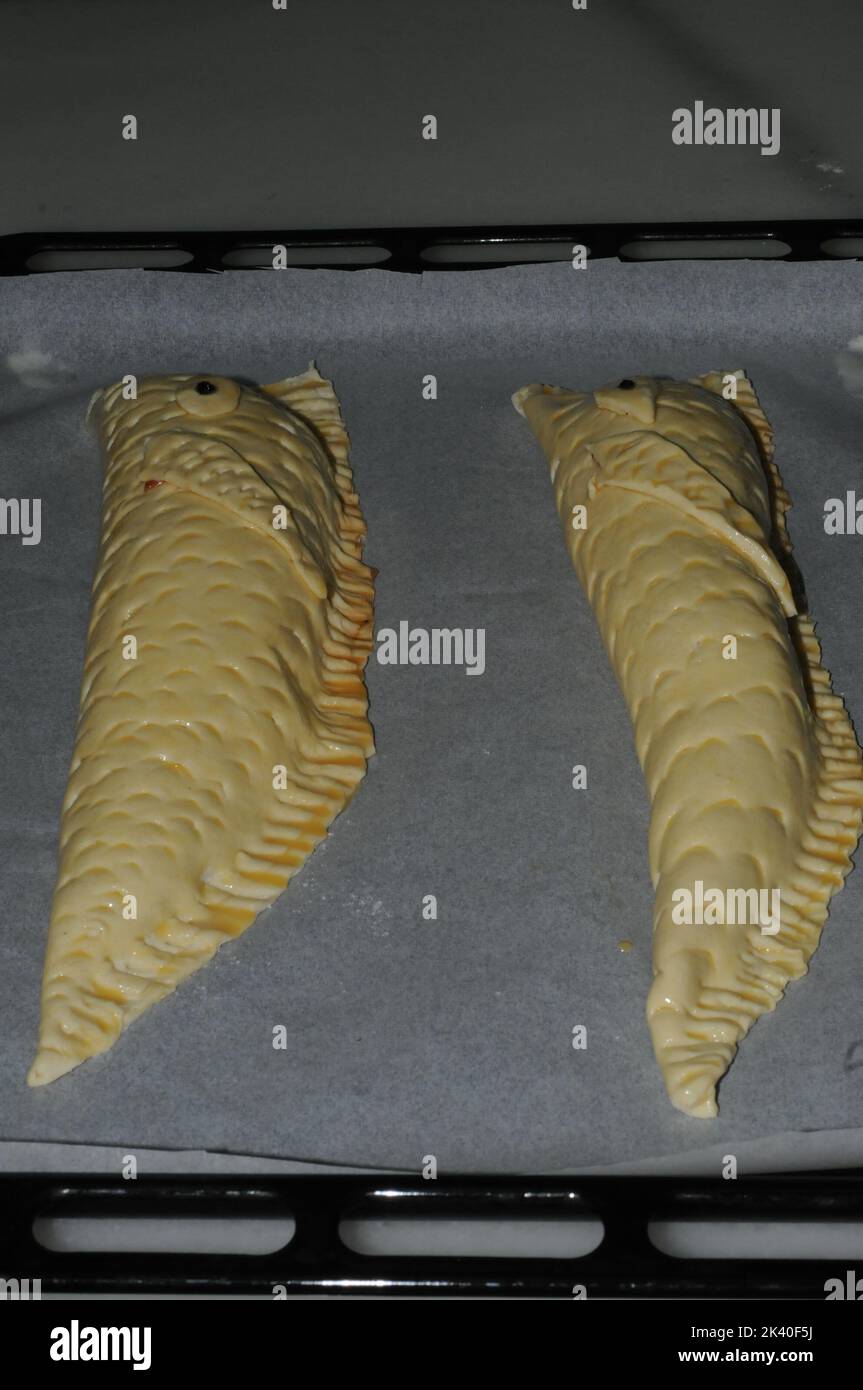 Puff pastry sheet hi-res stock photography and images - Alamy