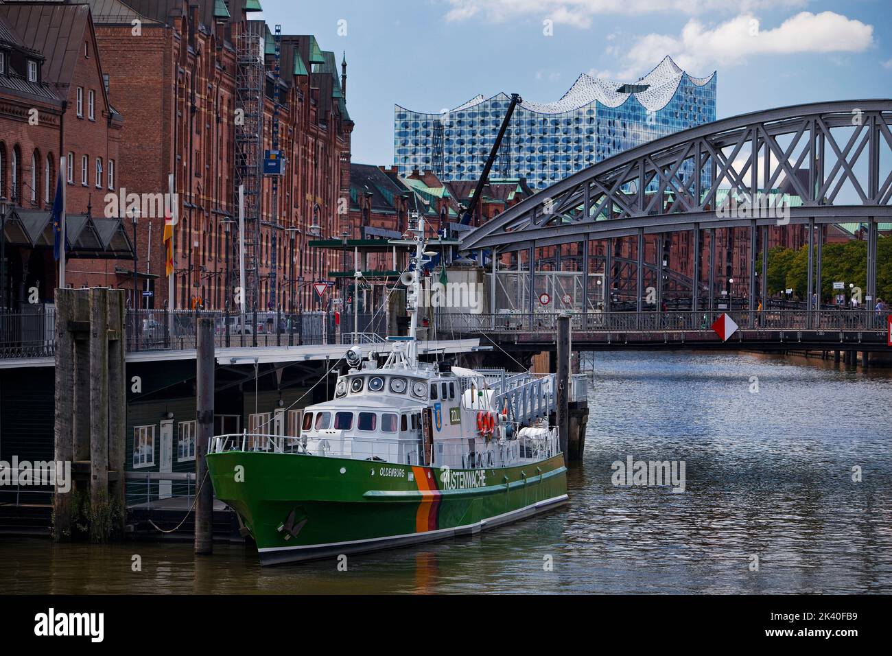 customs canal with the ship of the Customs Museum on the granary bridge ...