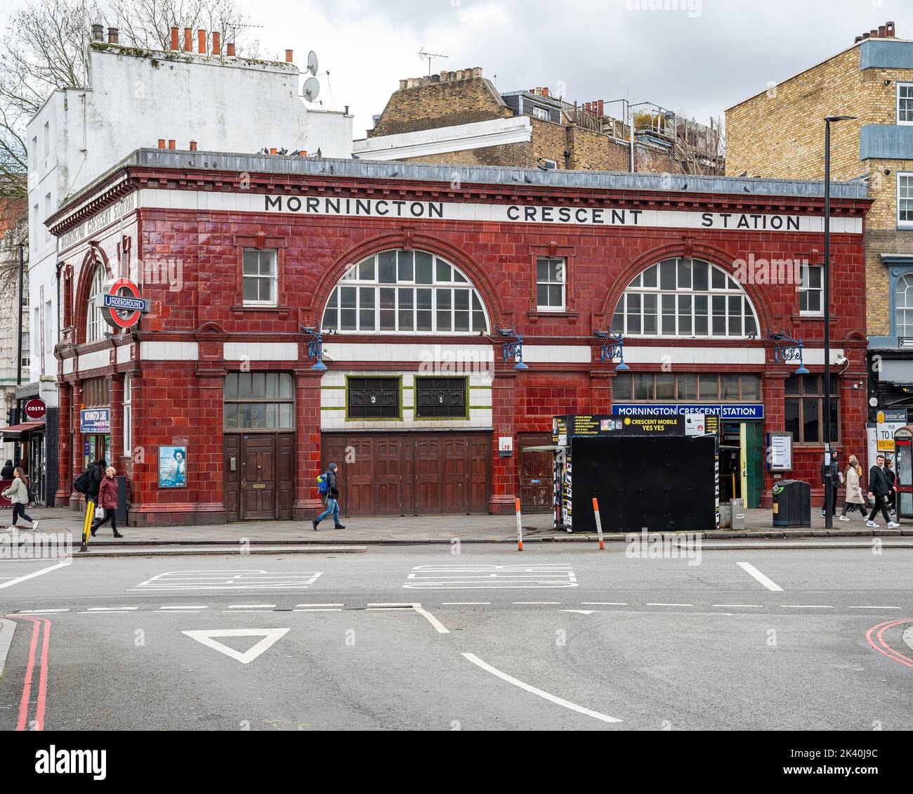 London underground sign mornington hi-res stock photography and images ...