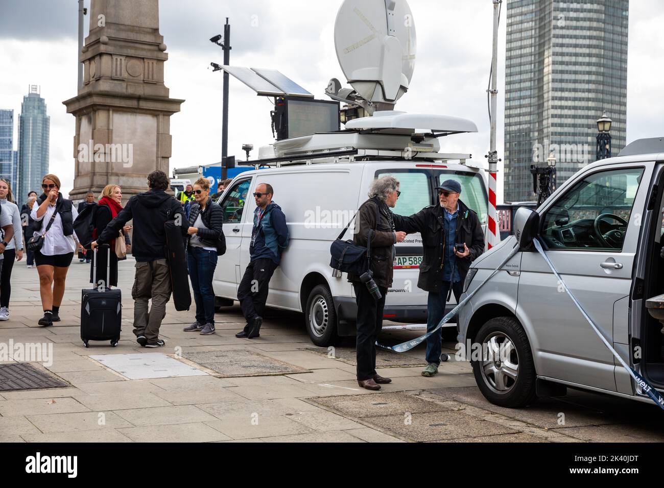 World camera crews in London after the Death of Her Majesty Queen ...
