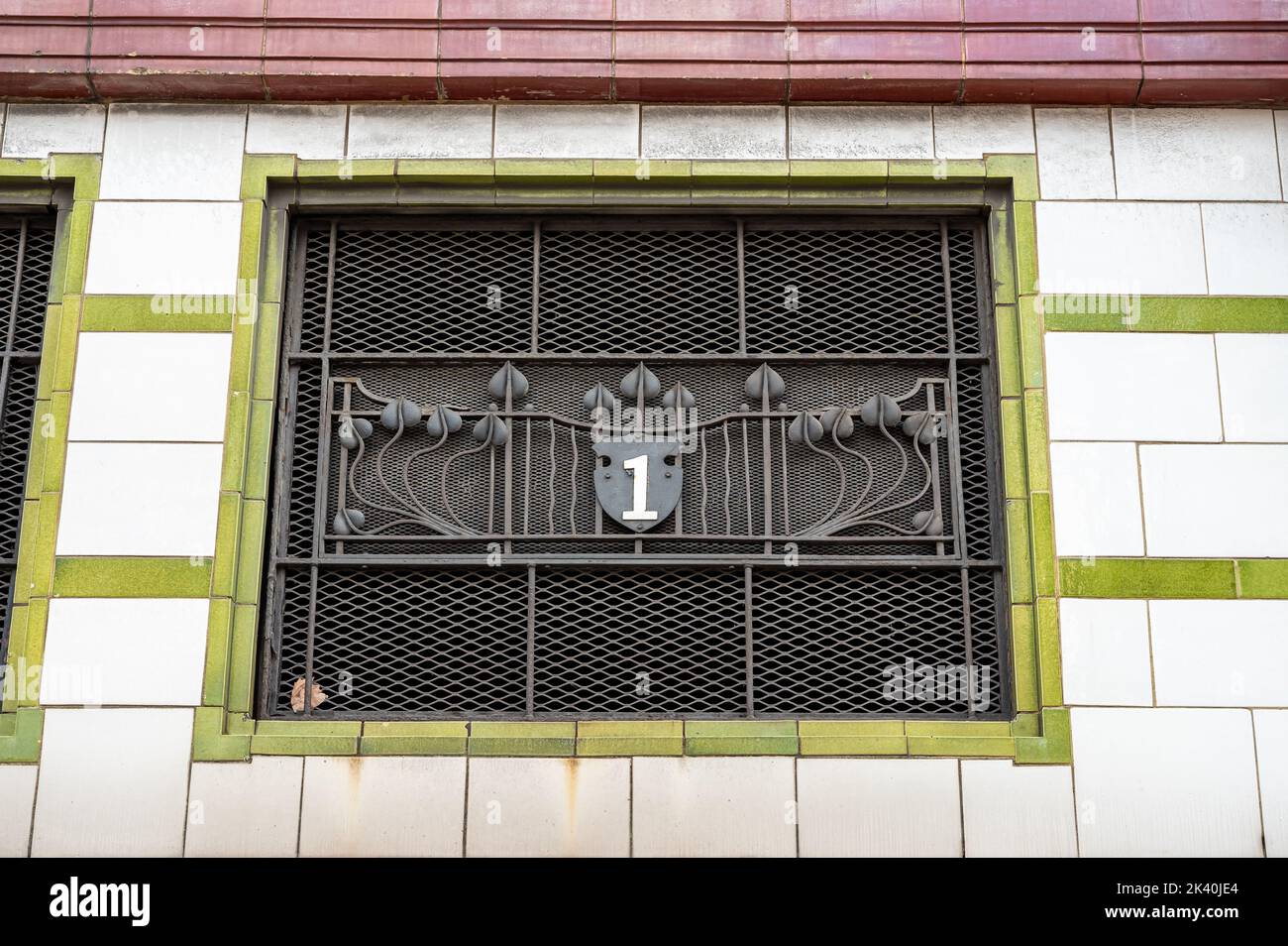London underground sign mornington hi-res stock photography and images ...