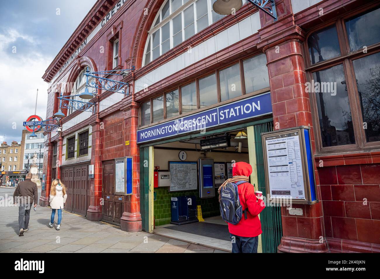 London underground sign mornington hi-res stock photography and images ...