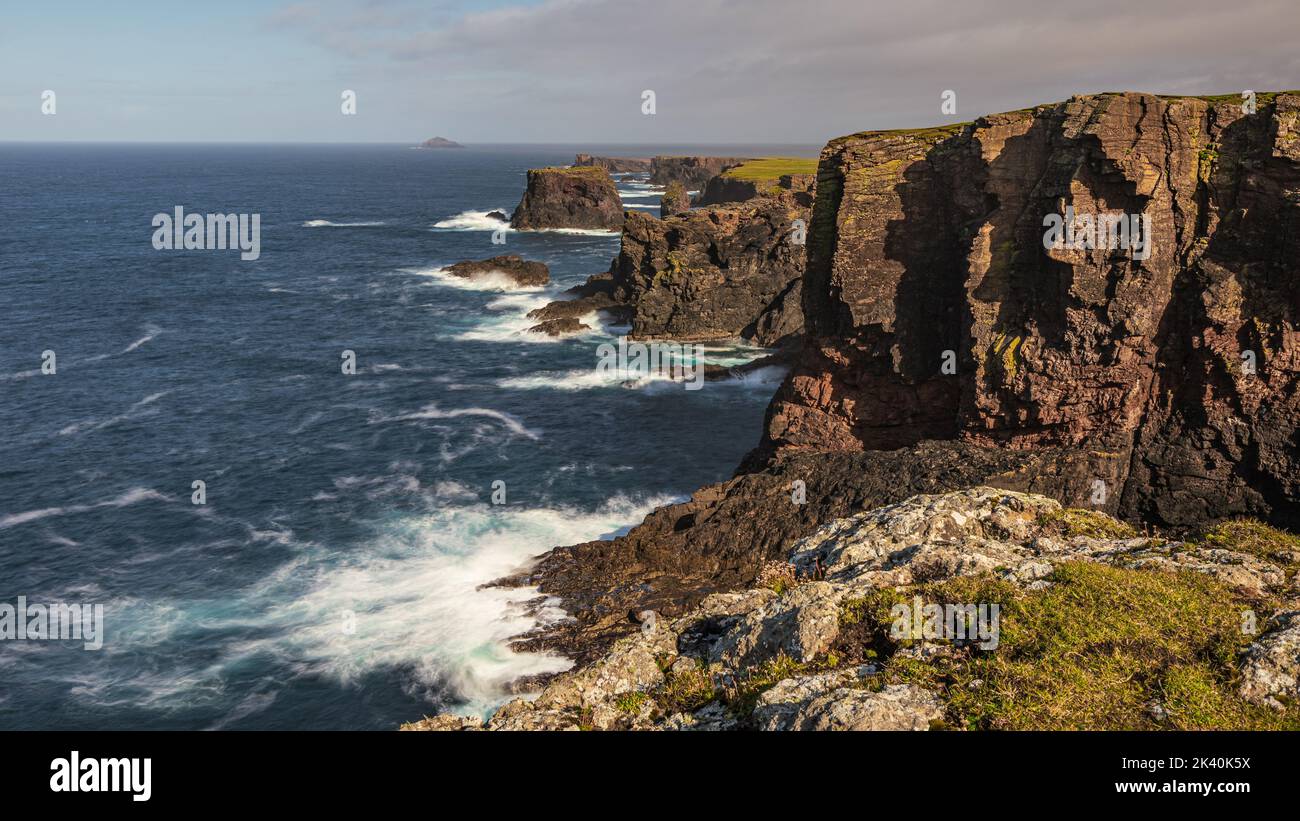 Eshaness Cliffs, Shetland Stock Photo - Alamy