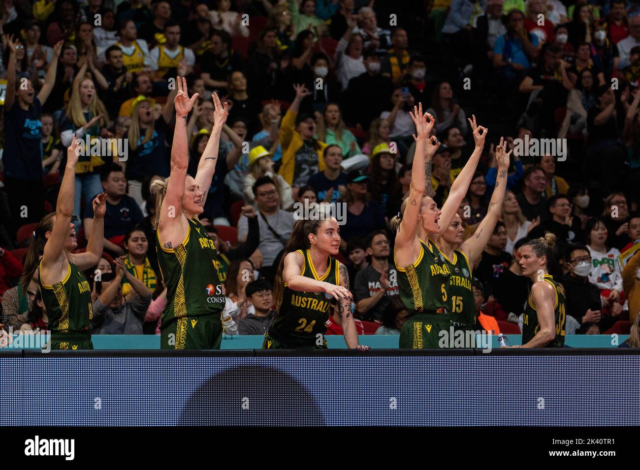 Sydney, Australia. 29th Sep, 2022. Australian bench players celebrate ...