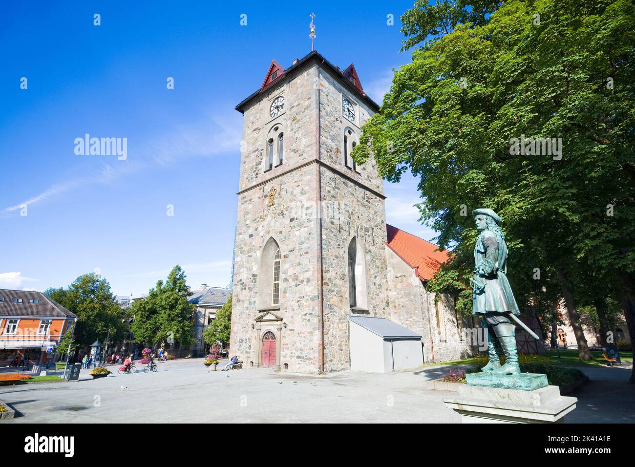 Peter Tordenskjold statue and medieval Our Lady's Church in Trondheim ...