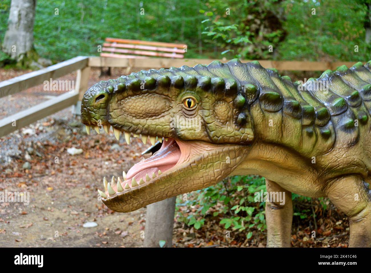 Model of a dinosaur in Dino Parc in Rasnov, Romania Stock Photo - Alamy