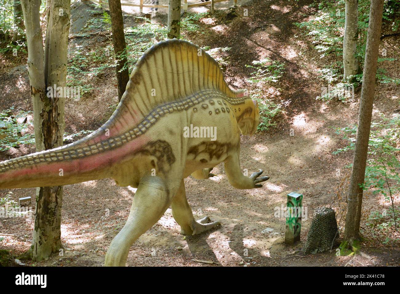 Model of a dinosaur in Dino Parc in Rasnov, Romania Stock Photo - Alamy