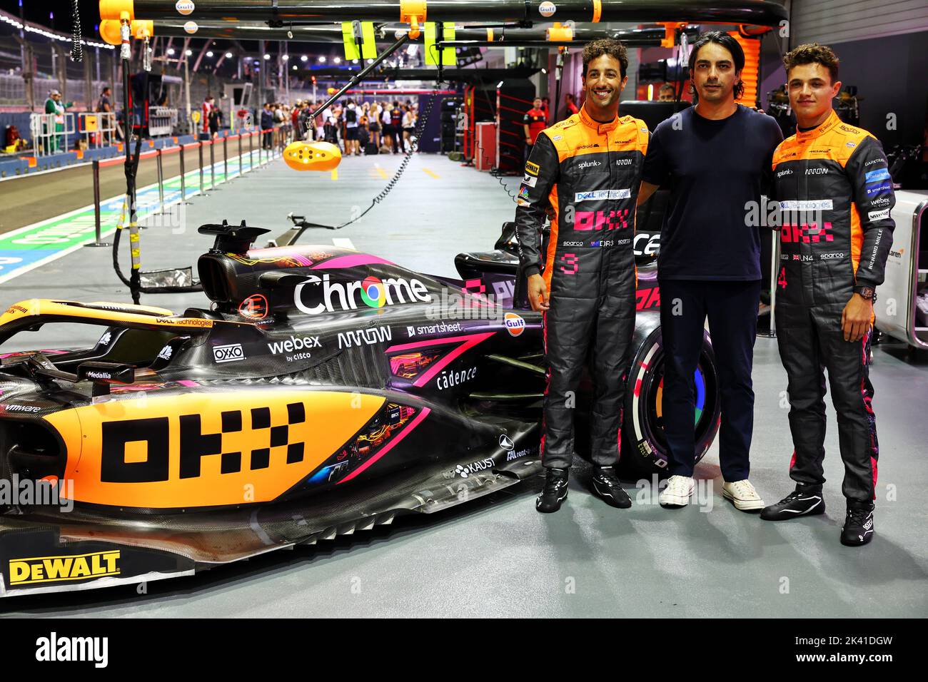 Singapore, Singapore. 29th Sep, 2022. (L to R): Daniel Ricciardo (AUS ...