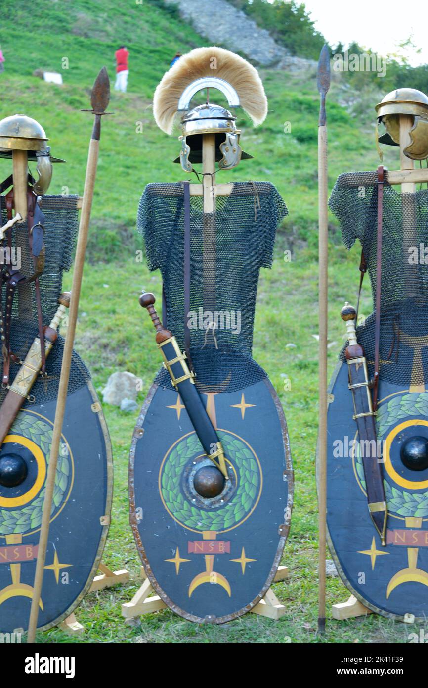 Thracian gladiator hi-res stock photography and images - Alamy