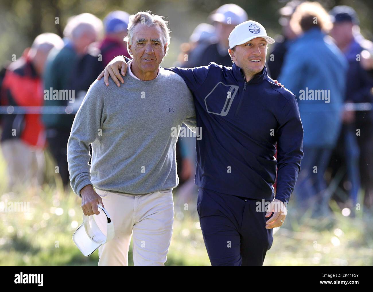 Mark dunhill hi-res stock photography and images - Alamy