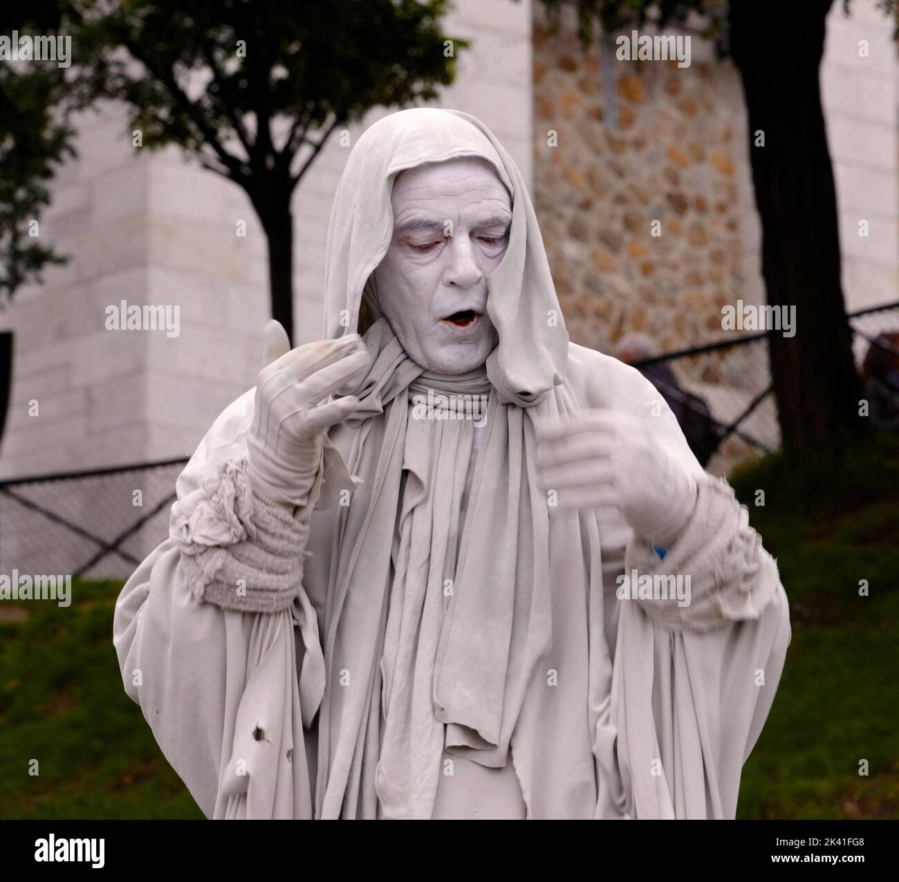 Realistic statue like makeup hi-res stock photography and images - Alamy