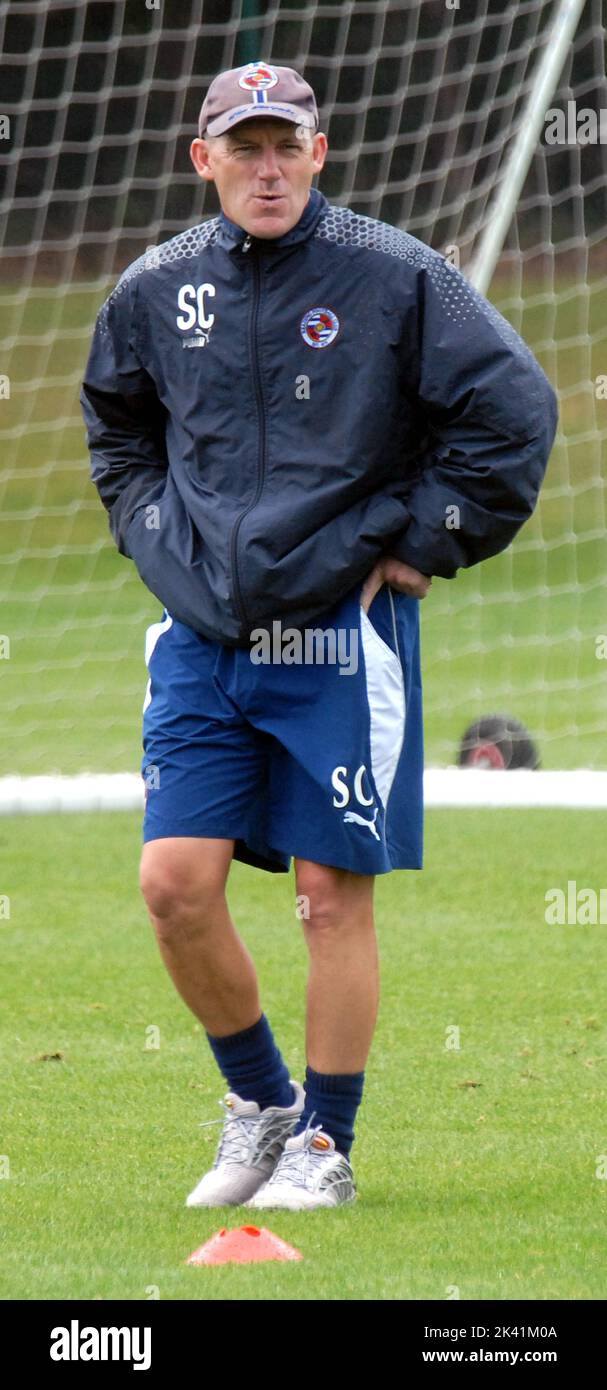 READING FC TRAINING 17-08-06 MANAGER STEVE COPPELL PIC MIKE WALKER ...
