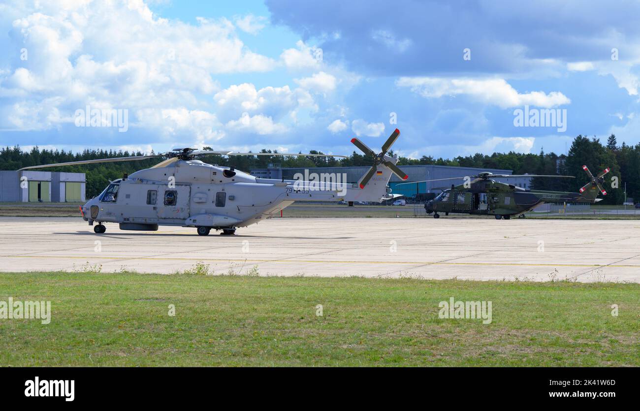 20 September 2022, Lower Saxony, Faßberg: Two multi-purpose helicopters ...