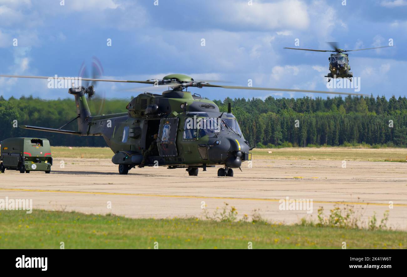 20 September 2022, Lower Saxony, Faßberg: A German Army NH90 multi ...