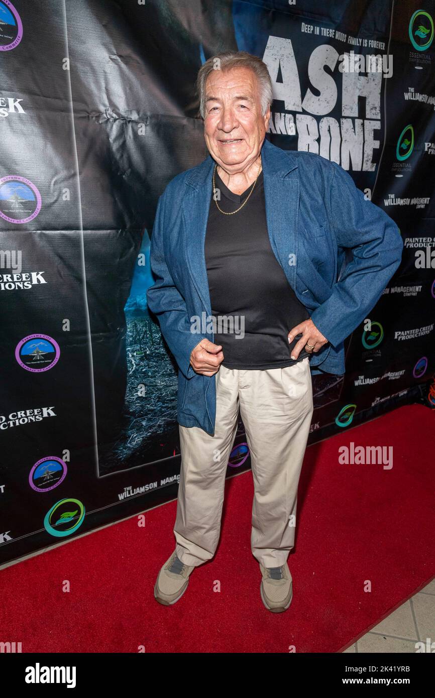 Encino, CA, September 28, 2022, William Lashbrook attends Los Angeles ...