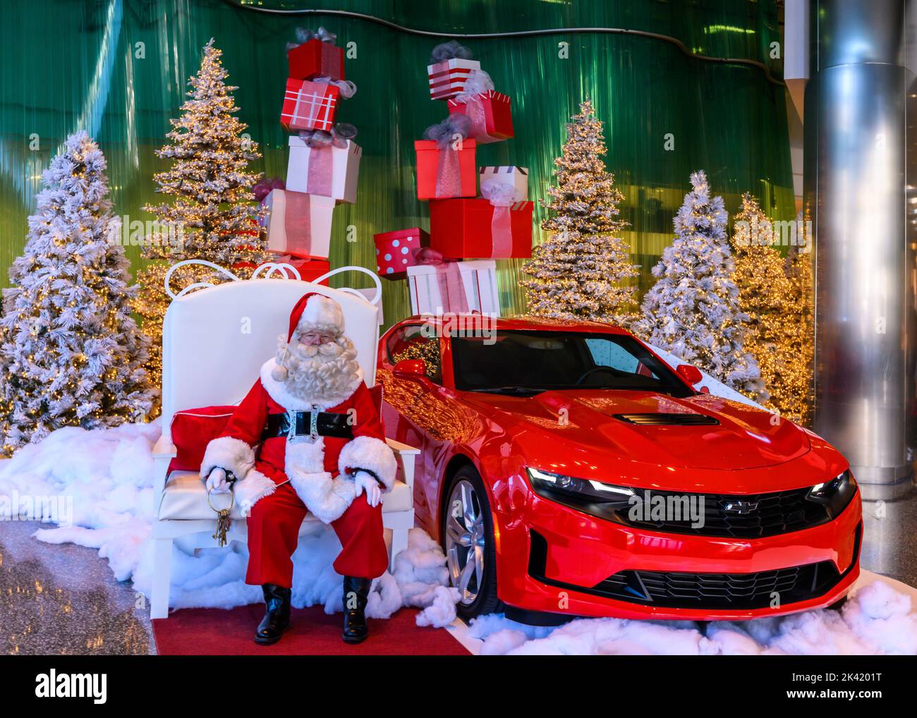 DETROIT, MI/USA - DECEMBER 18: A 2019: Christmas display, including ...