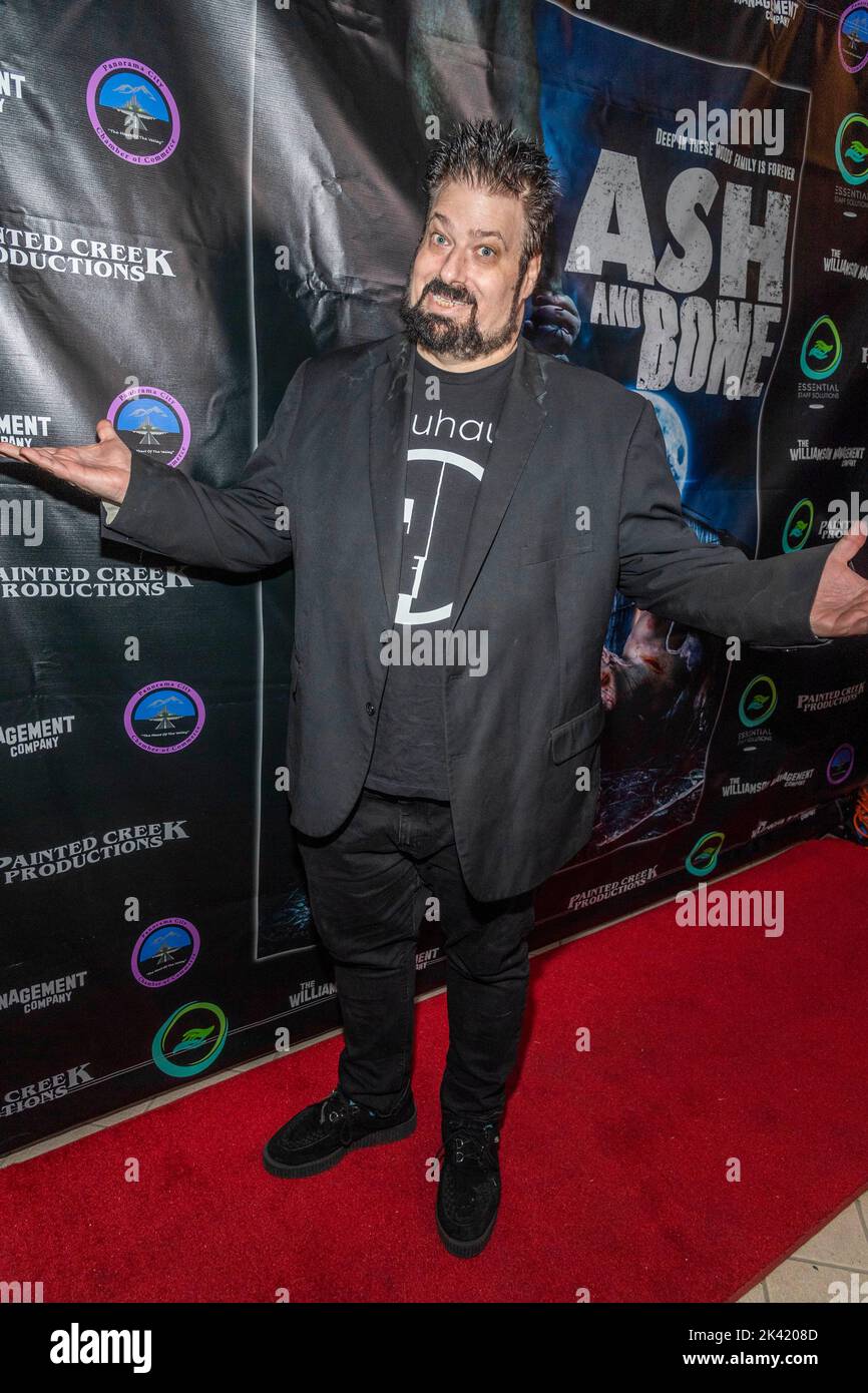 Encino, CA, September 28, 2022, Mark White attends Los Angeles Premiere ...