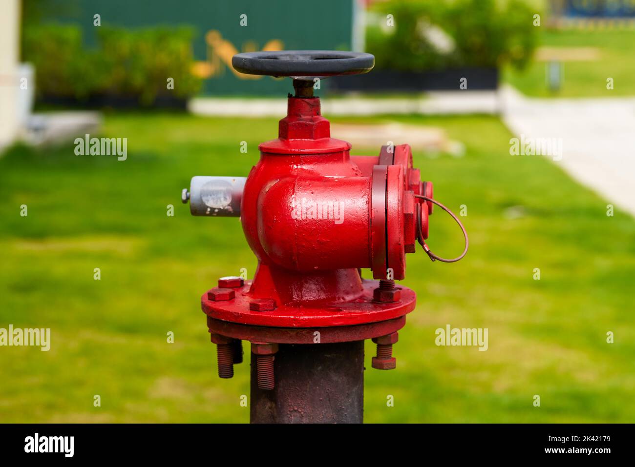Red fire plug lonely hi-res stock photography and images - Alamy