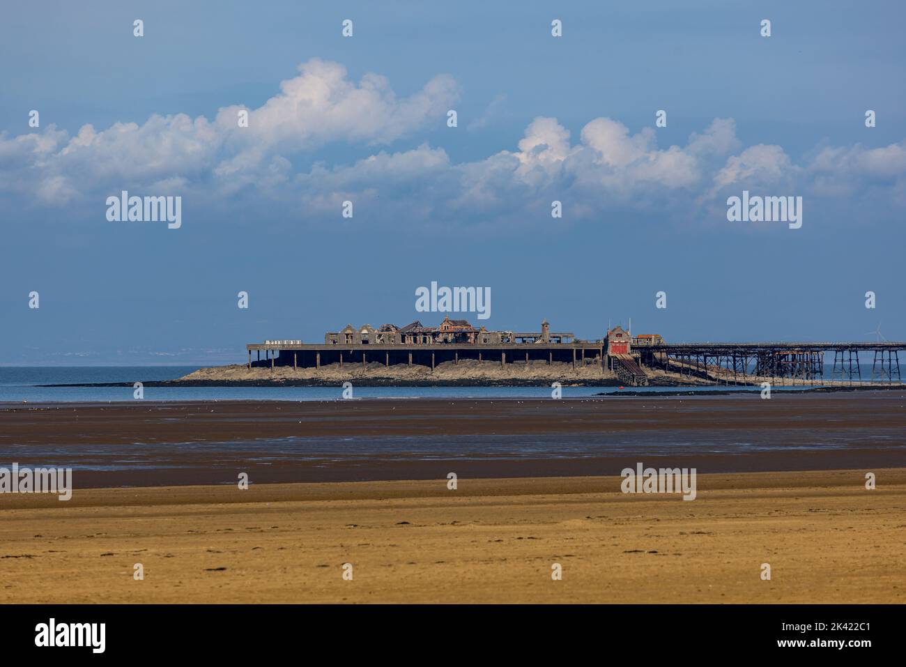 Decayed structure hi-res stock photography and images - Alamy