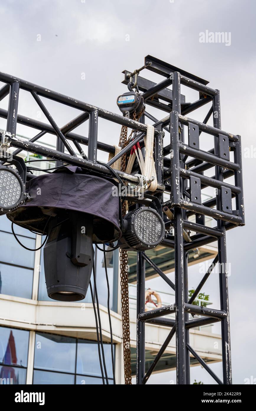 Large professional stage spotlight close-up Stock Photo - Alamy