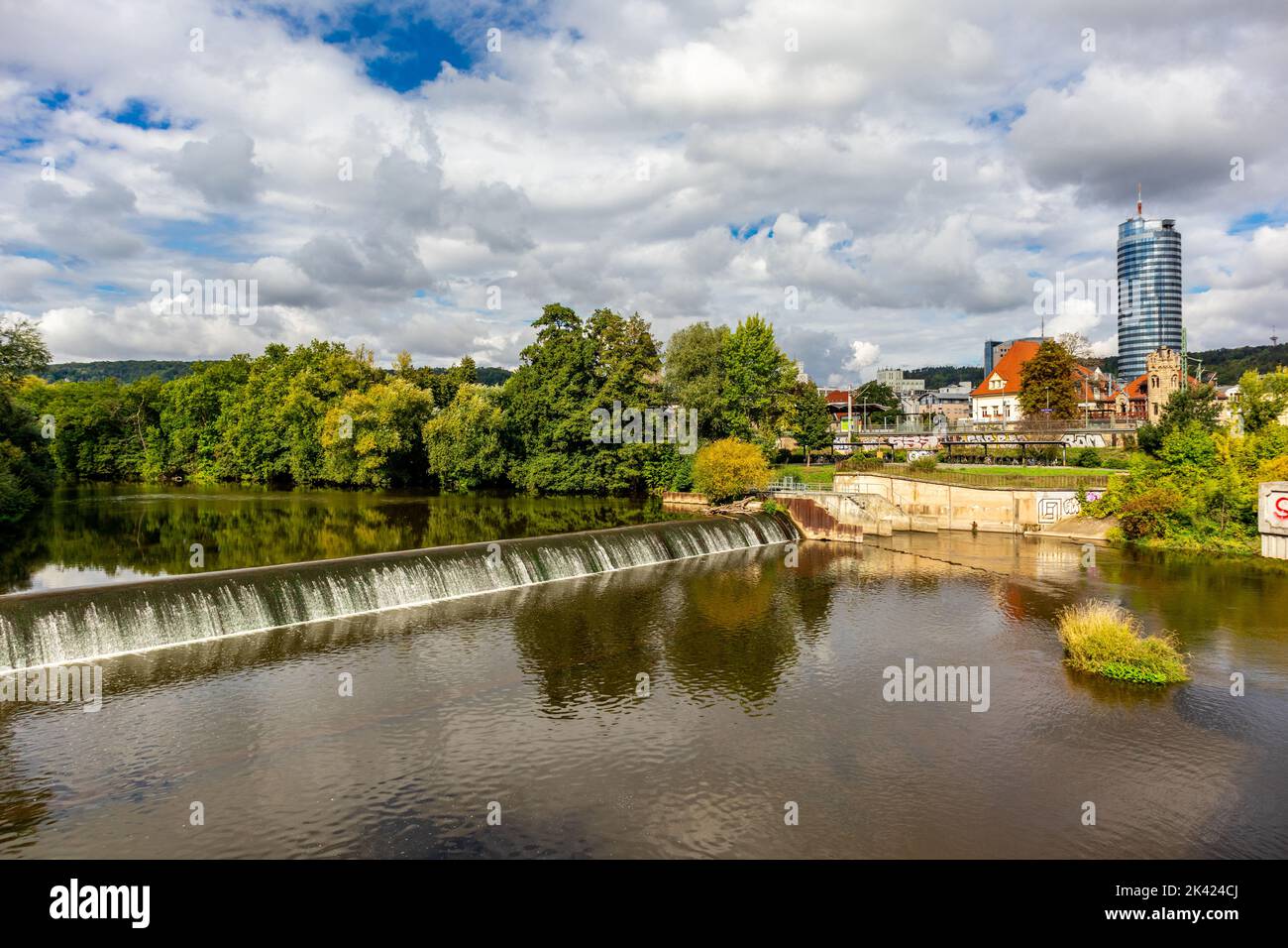 Small walk through the park along the Saale in Jena - Thuringia ...