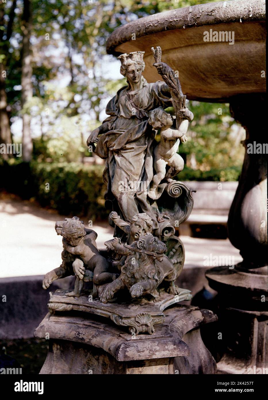 CIBELES- DETALLE FUENTE DE NEPTUNO Y CIBELES- SIGLO XVII - FOTO AÑOS 60 ...