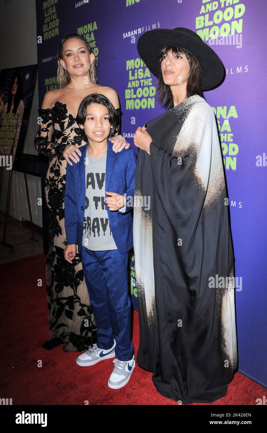 Los Angeles, CA. 28th Sep, 2022. Kate Hudson, Evan Whitten, Ana Lily ...