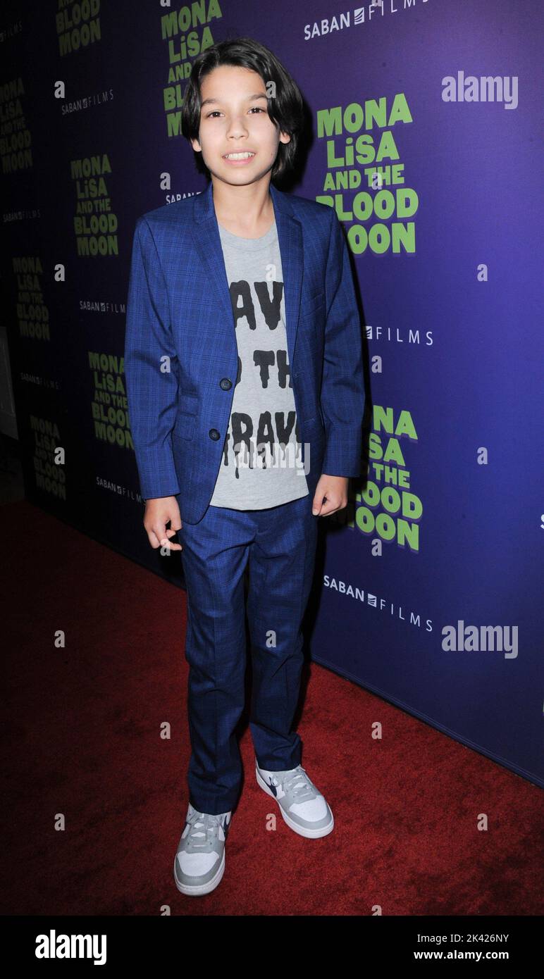 Los Angeles, CA. 28th Sep, 2022. Evan Whitten at arrivals for MONA LISA ...