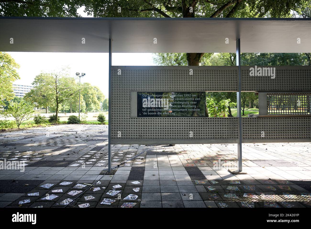 2022-09-29 13:08:43 AMSTERDAM - The Monument of the Flight Disaster in ...