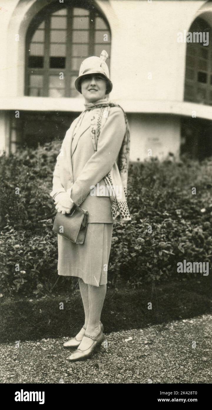 Fashion 1929 hi-res stock photography and images - Alamy