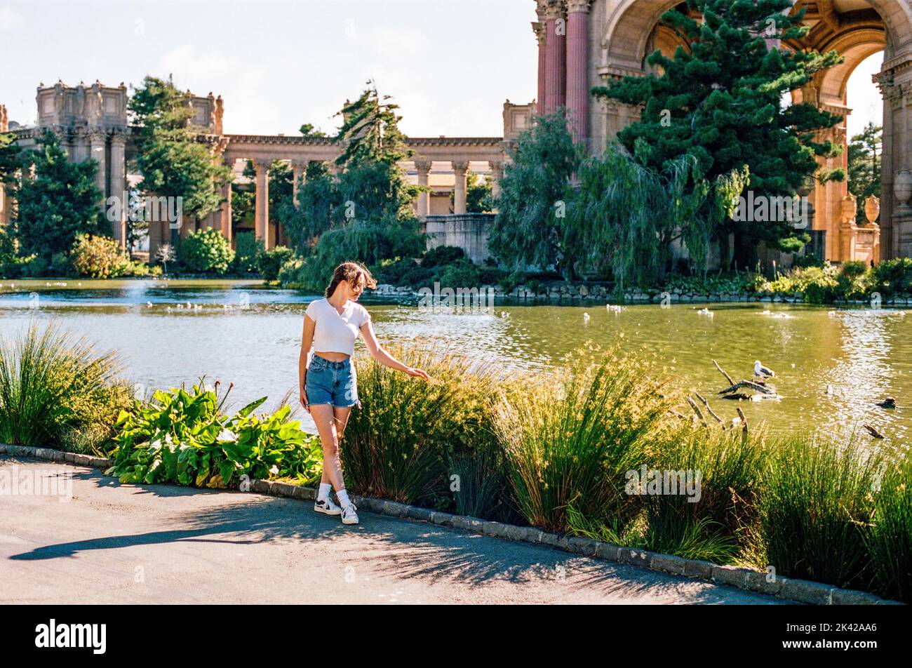 Retro Portrait Using Kodak Portra 400 35mm Film at the Palace of Fine ...