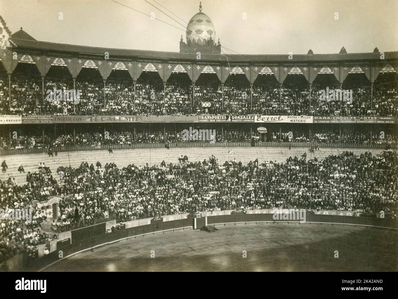 View of the monumental arena of Barcelona, Spain 1930s Stock Photo - Alamy