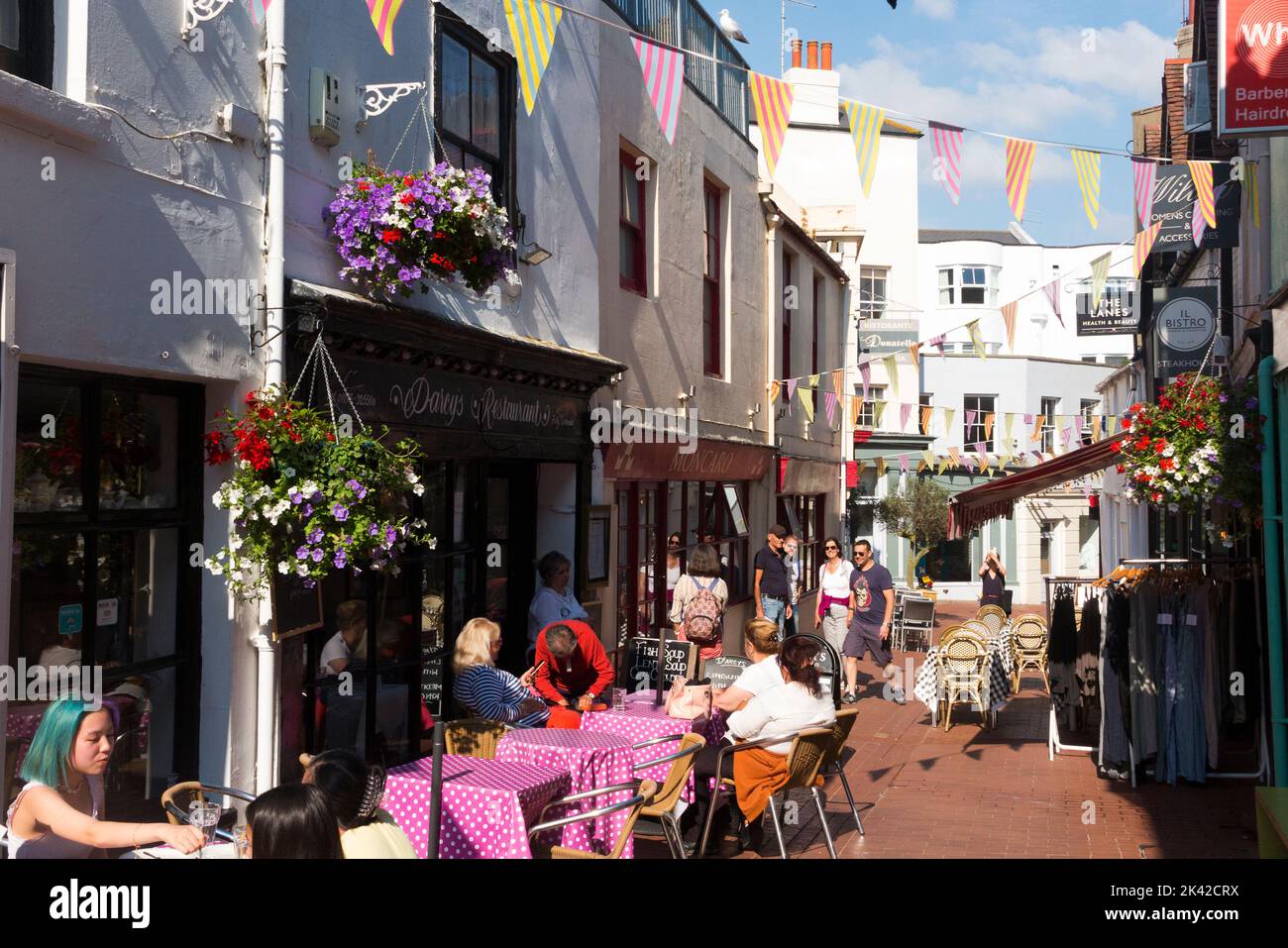 Brighton the lanes market street tables hi-res stock photography and ...
