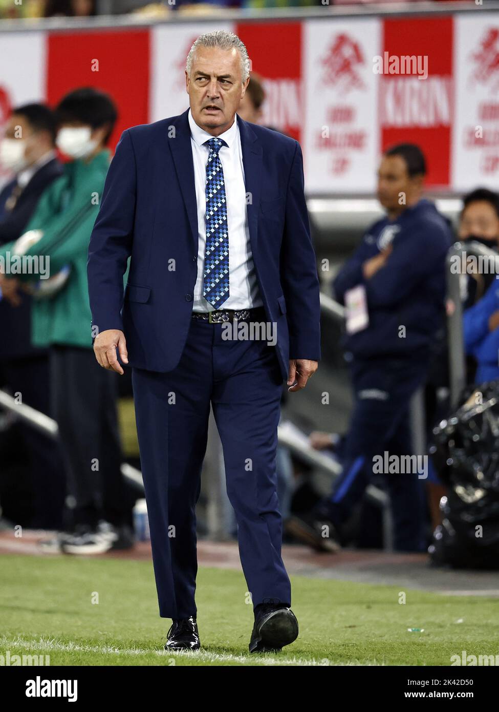 DUSSELDORF - Ecuador coach Gustavo Alfaro during the international ...