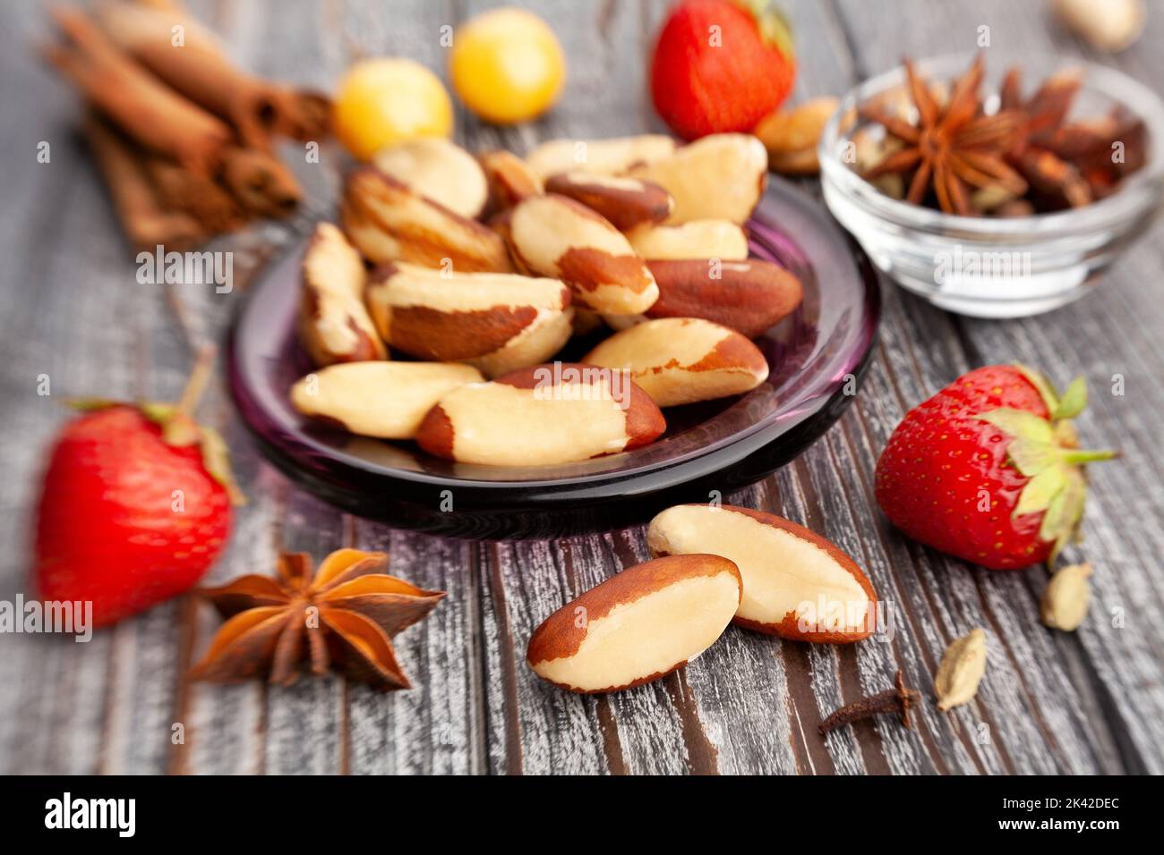 Round nuts hi-res stock photography and images - Alamy