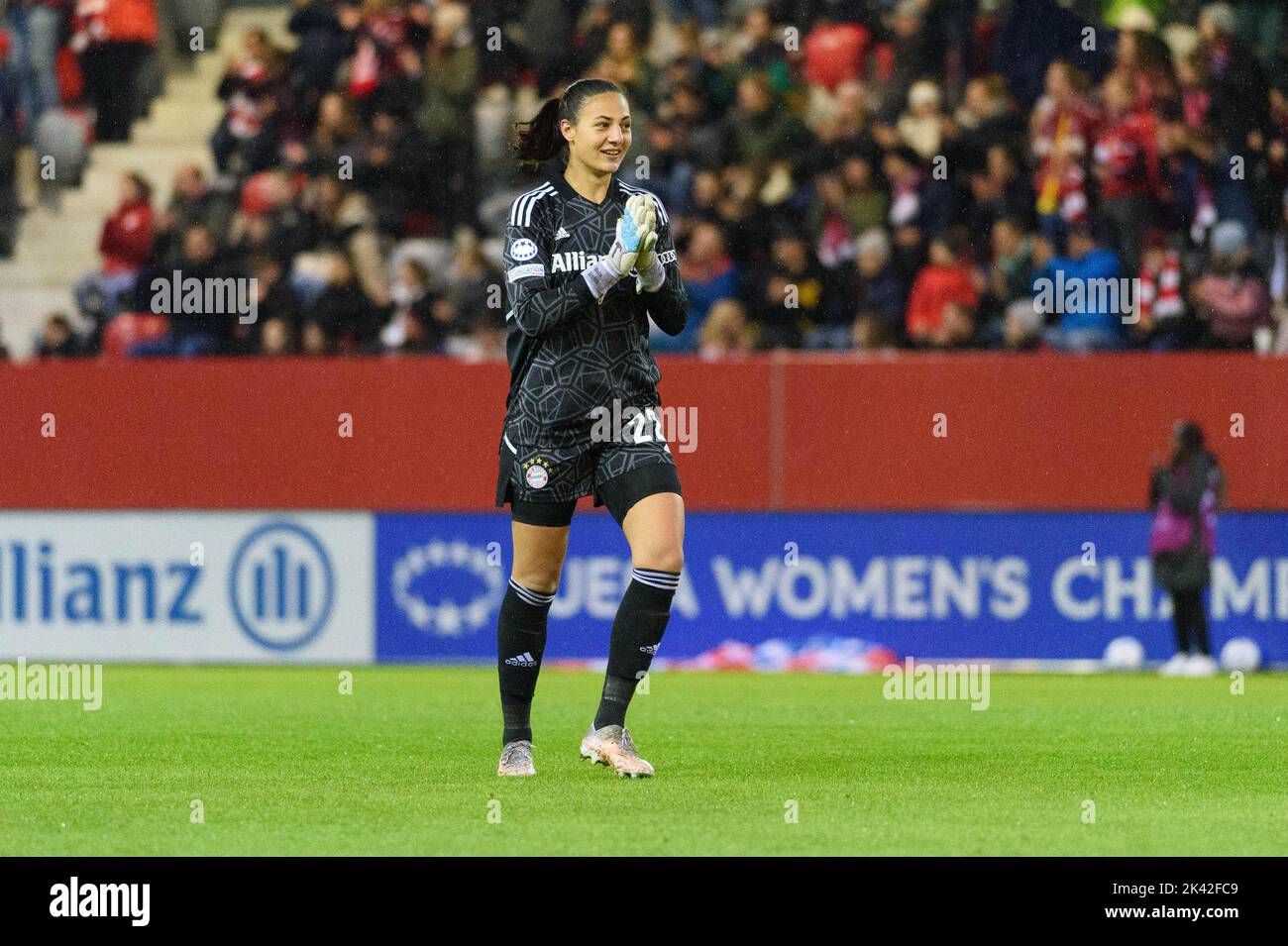 September 29, 2022: Goalkepper Maria Luisa Grohs (22 FC Bayern Munich ...
