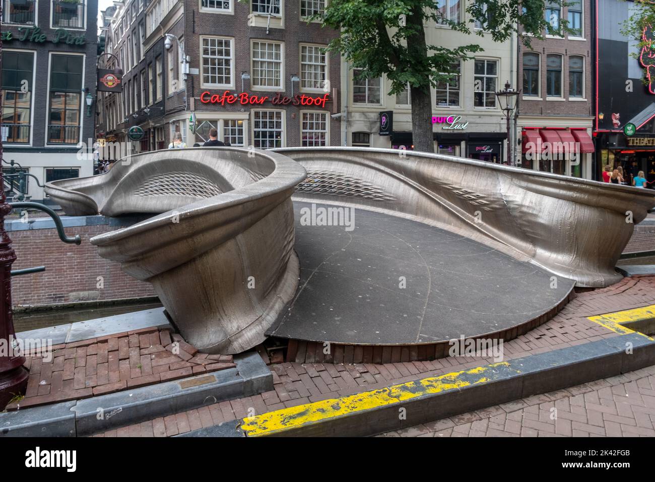 Mx3d bridge hi-res stock photography and images - Alamy