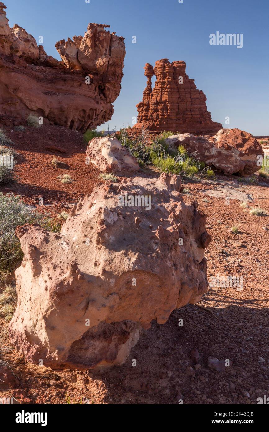 Bizarrely eroded rock formation in front of Thor's Hammer in the Maze ...