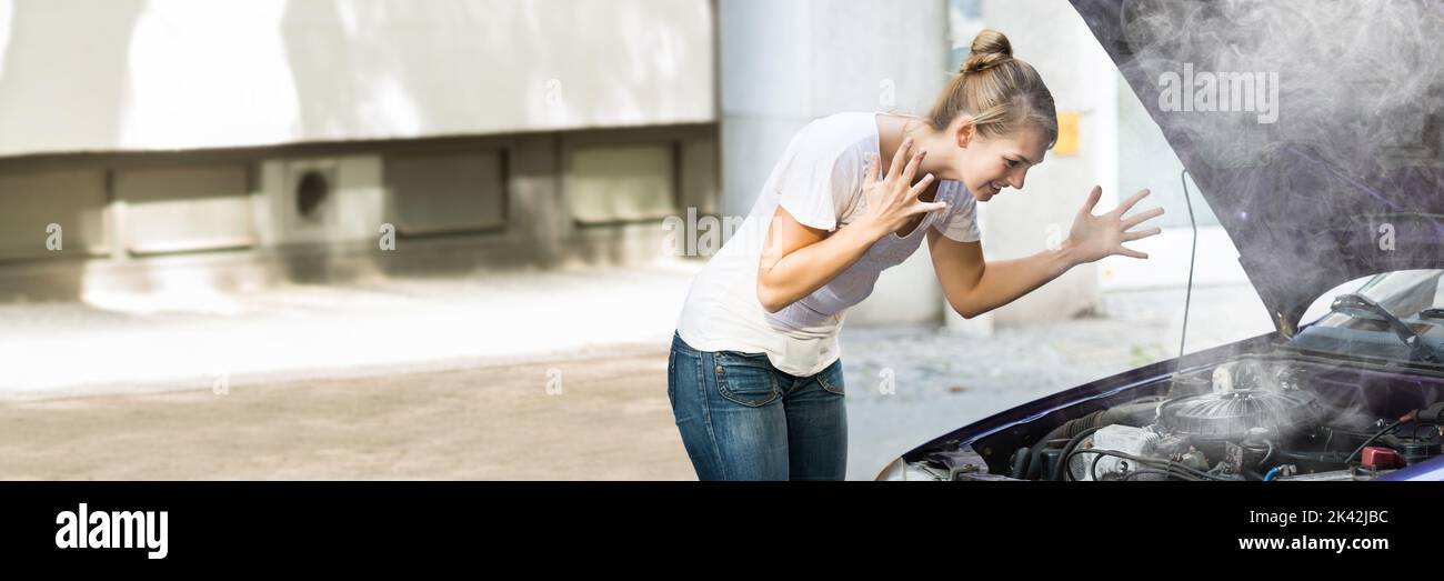 Broken down car smoke hi-res stock photography and images - Alamy