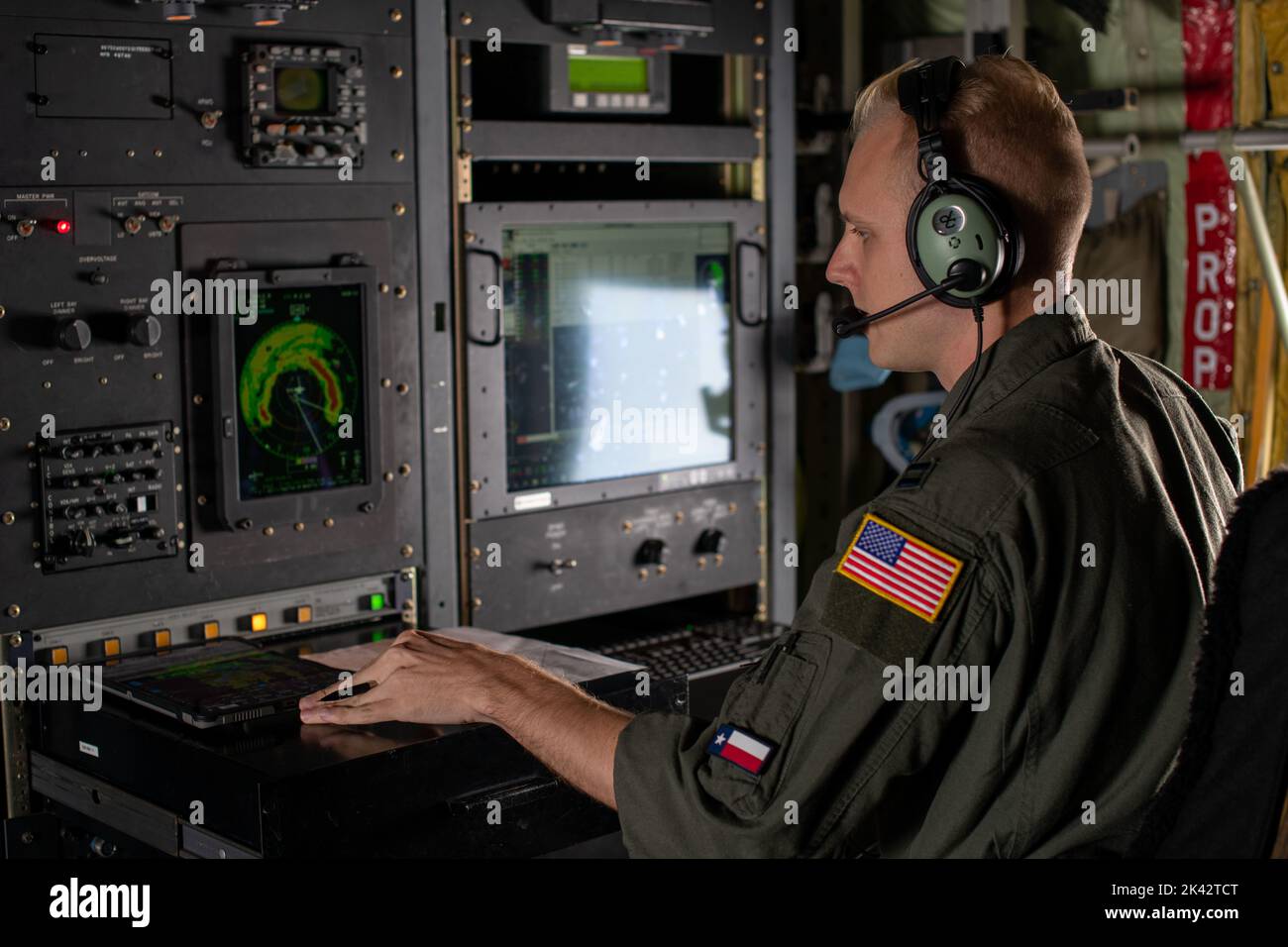 53rd weather reconnaissance squadron hi-res stock photography and ...