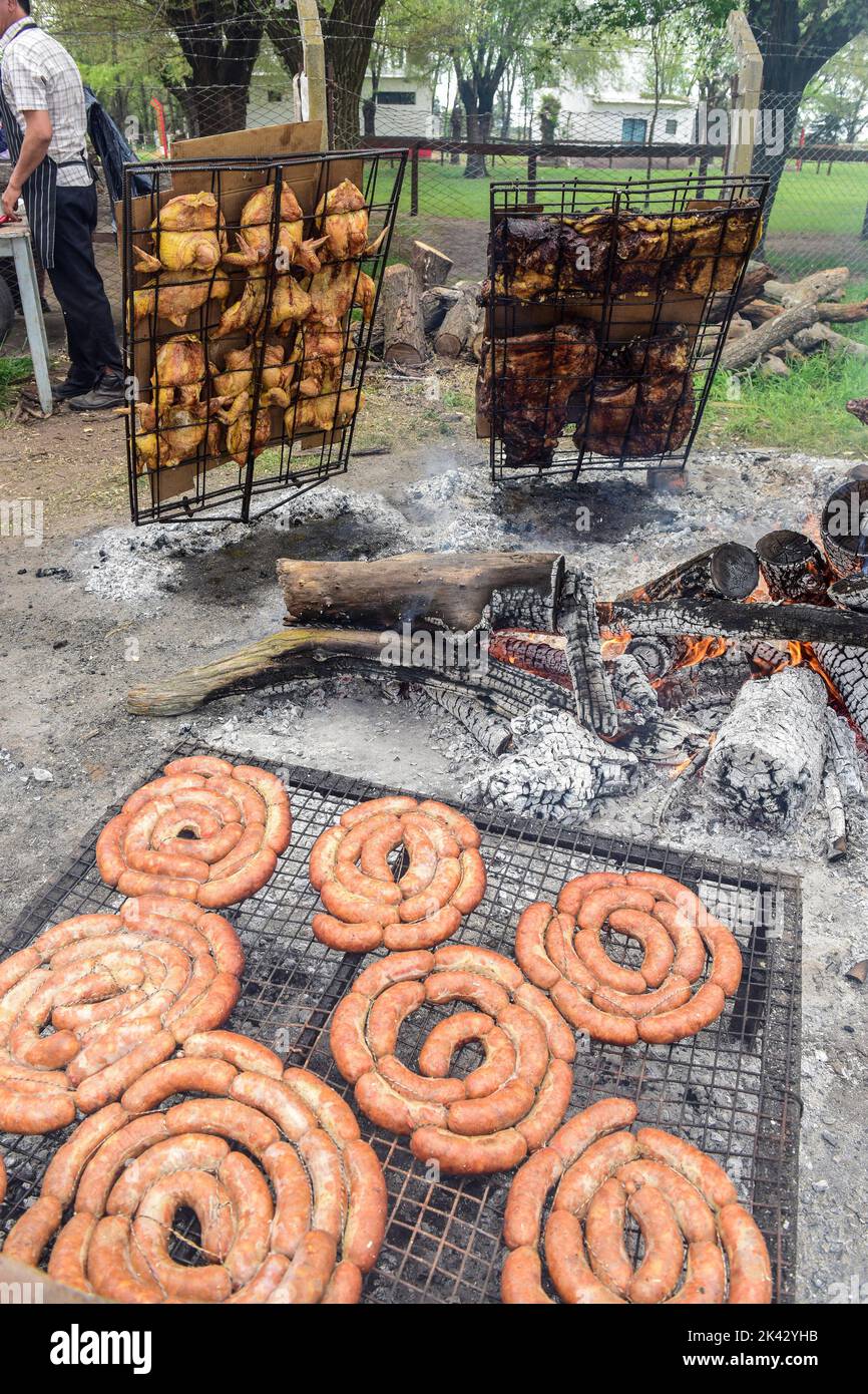 Asado gaucho argentina hi-res stock photography and images - Alamy
