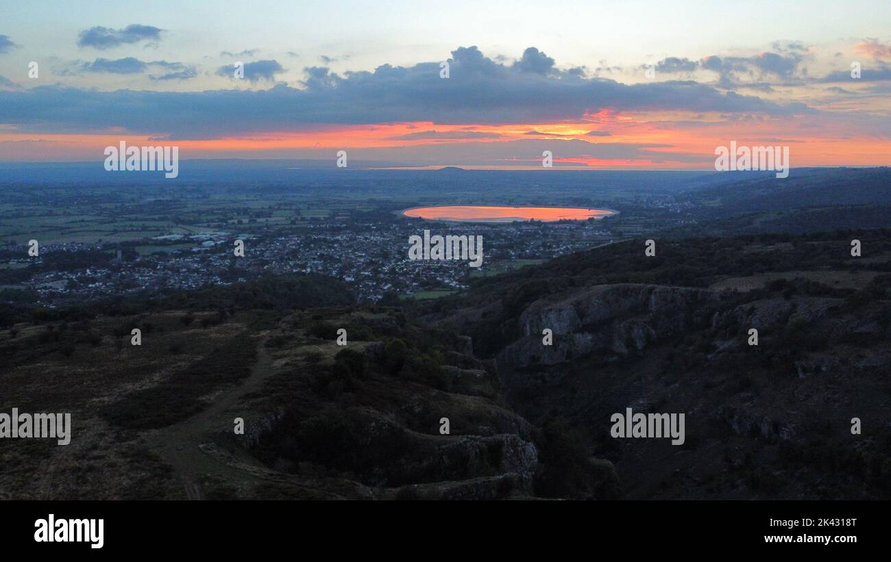 An aerial view of Cheddar Gorge and Reservoir, Somerset at sunset Stock ...