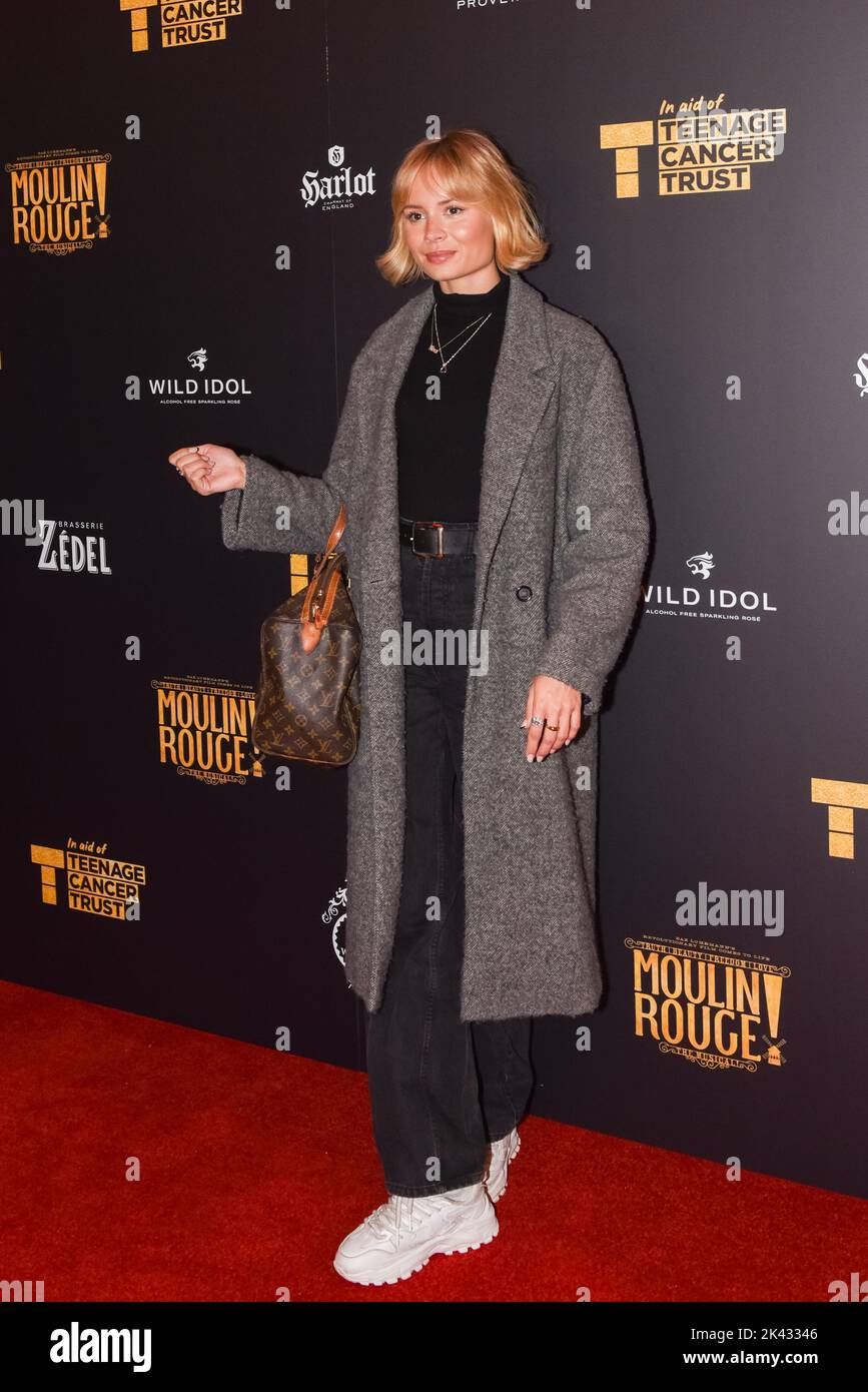 London, 29 September 2022, Nina Nesbitt arriving for the Moulin Rouge ...