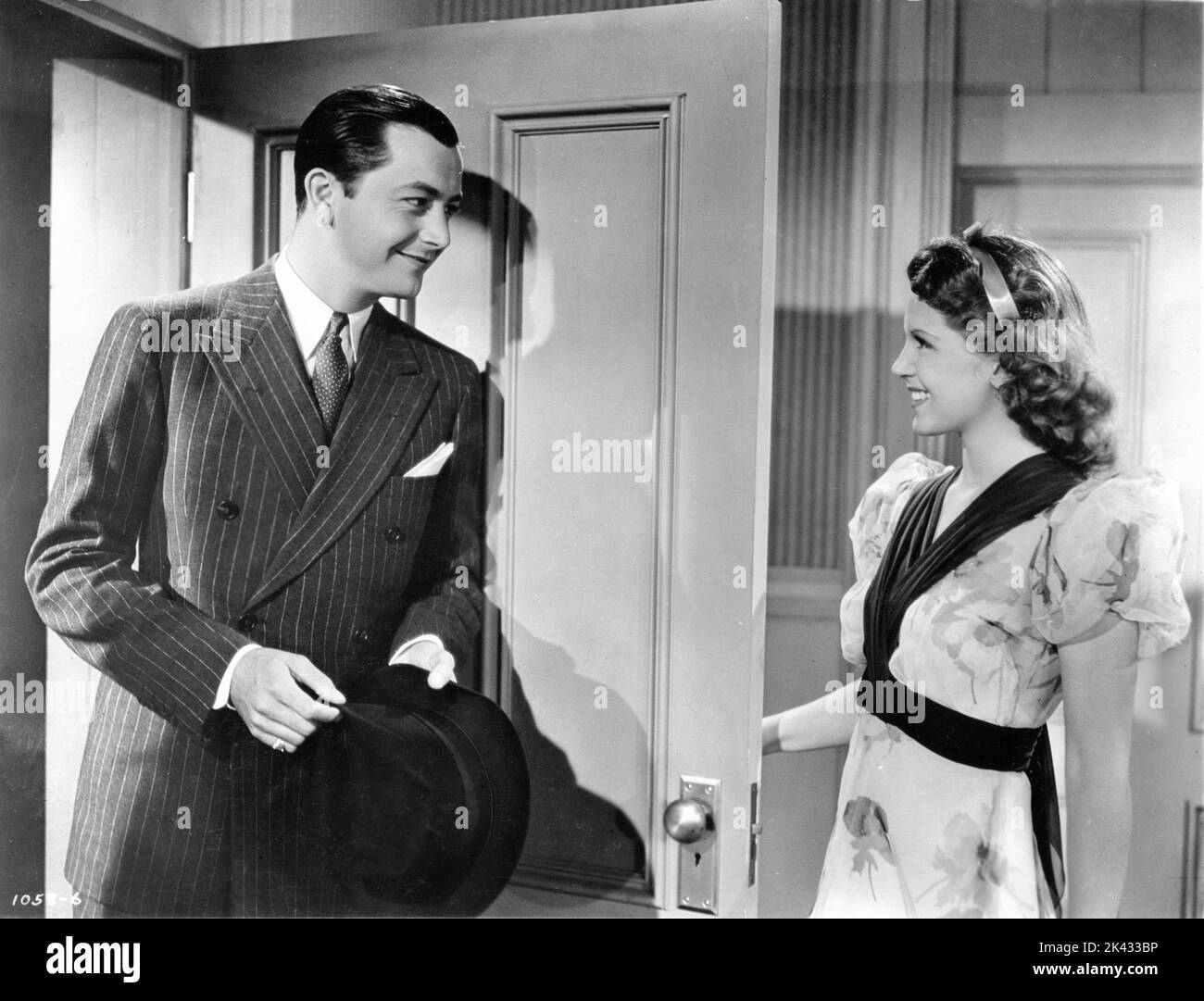 ROBERT YOUNG and LANA TURNER in RICH MAN, POOR GIRL 1938 director ...