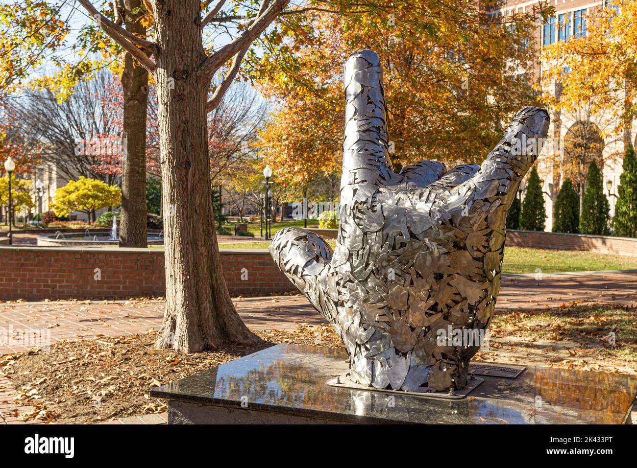 Amerian sign language hi-res stock photography and images - Alamy
