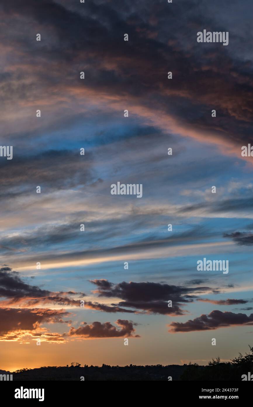 Ciel avec nuages hi-res stock photography and images - Alamy