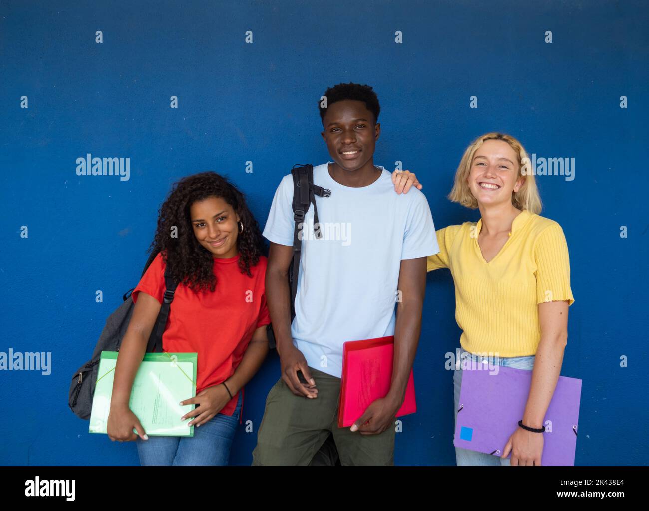 Multicultural ethnic group hi-res stock photography and images - Alamy